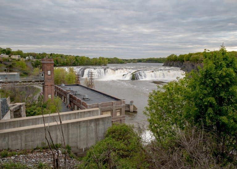 How to Get to Cohoes Falls in Albany County, New York - Uncovering New York