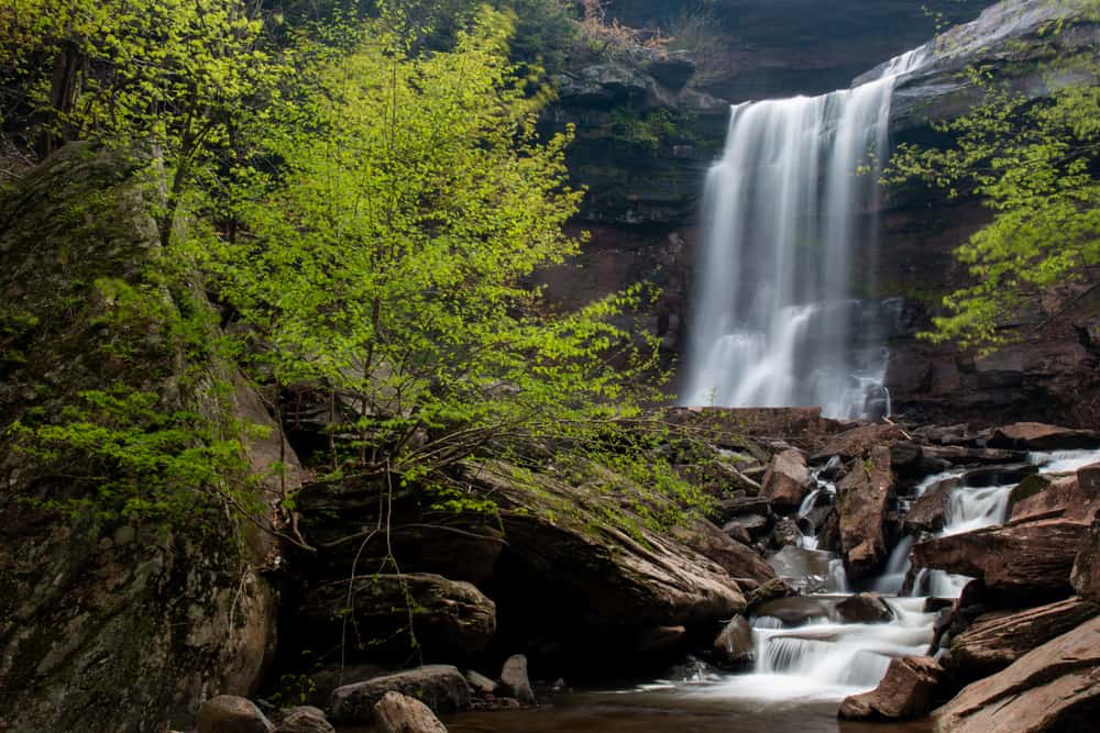 The Best Way to Hike to Kaaterskill Falls in the Catskills - Uncovering ...
