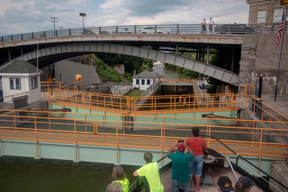 Taking a Historic Lockport Locks and Erie Canal Cruise in Niagara ...