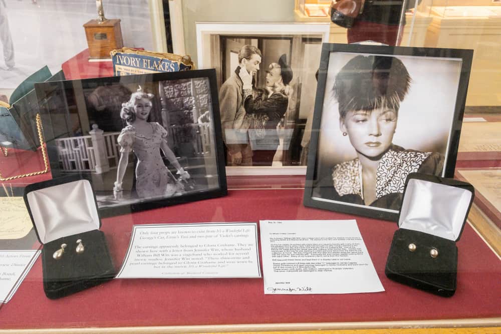 Getting in the Christmas Spirit at the It's a Wonderful Life Museum in ...