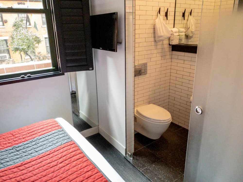 Pod 39 Hotel Review: An Inexpensive Place to Stay in New York City ...