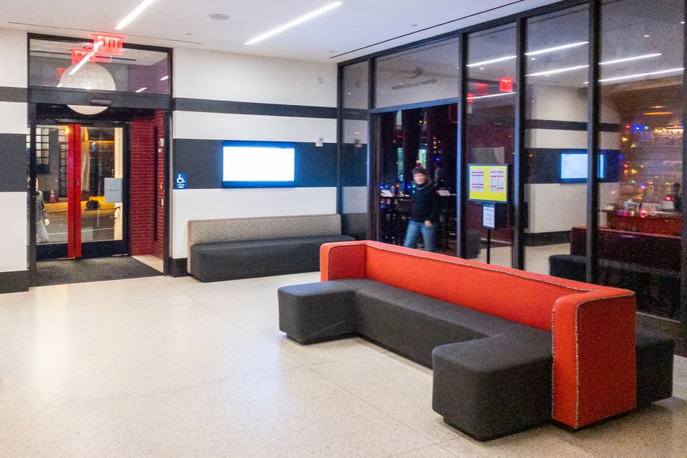 Pod 39 Hotel Review: An Inexpensive Place to Stay in New York City ...