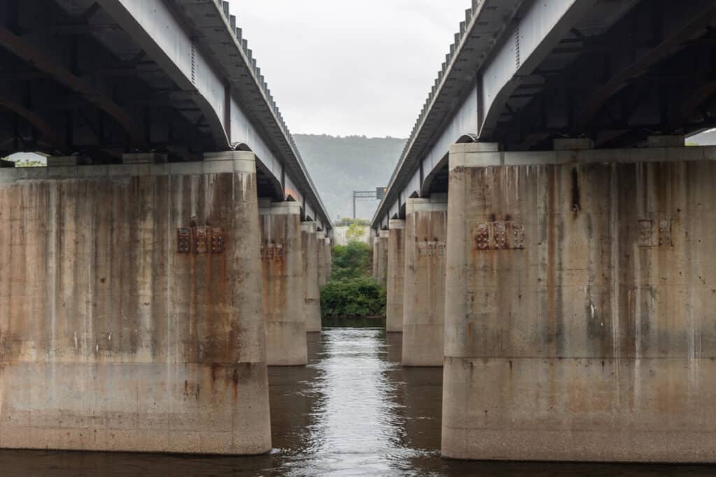 Visiting the Tri-States Monument in Port Jervis on the Line between NY ...