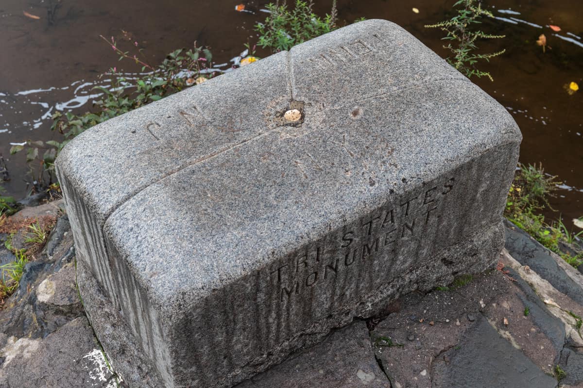 Visiting the Tri-States Monument in Port Jervis on the Line between NY ...
