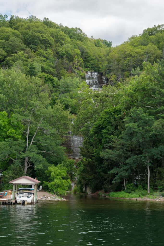 Cruising Seneca Lake with Captain Bill's Boat Tours - Uncovering New York